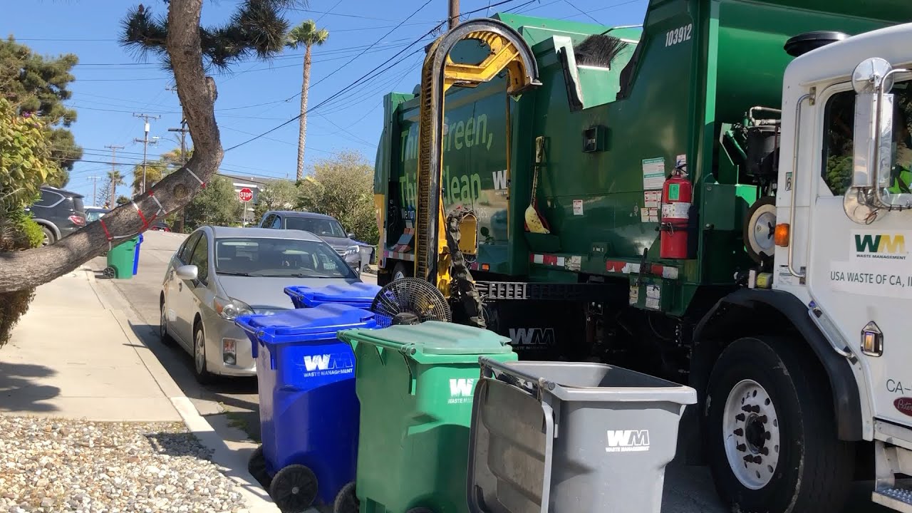 Waste Management McNeilus ZR’s - YouTube