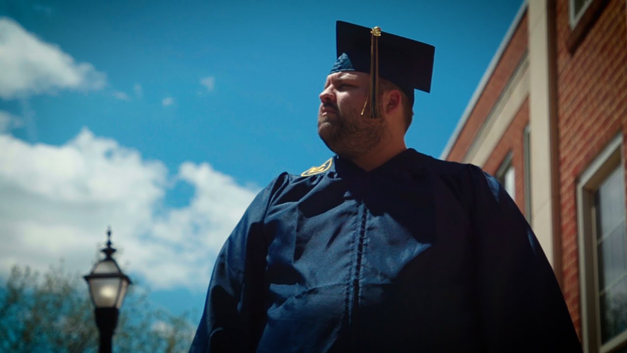 How to Discover Your Passion – Tracy Laughlin - YouTube