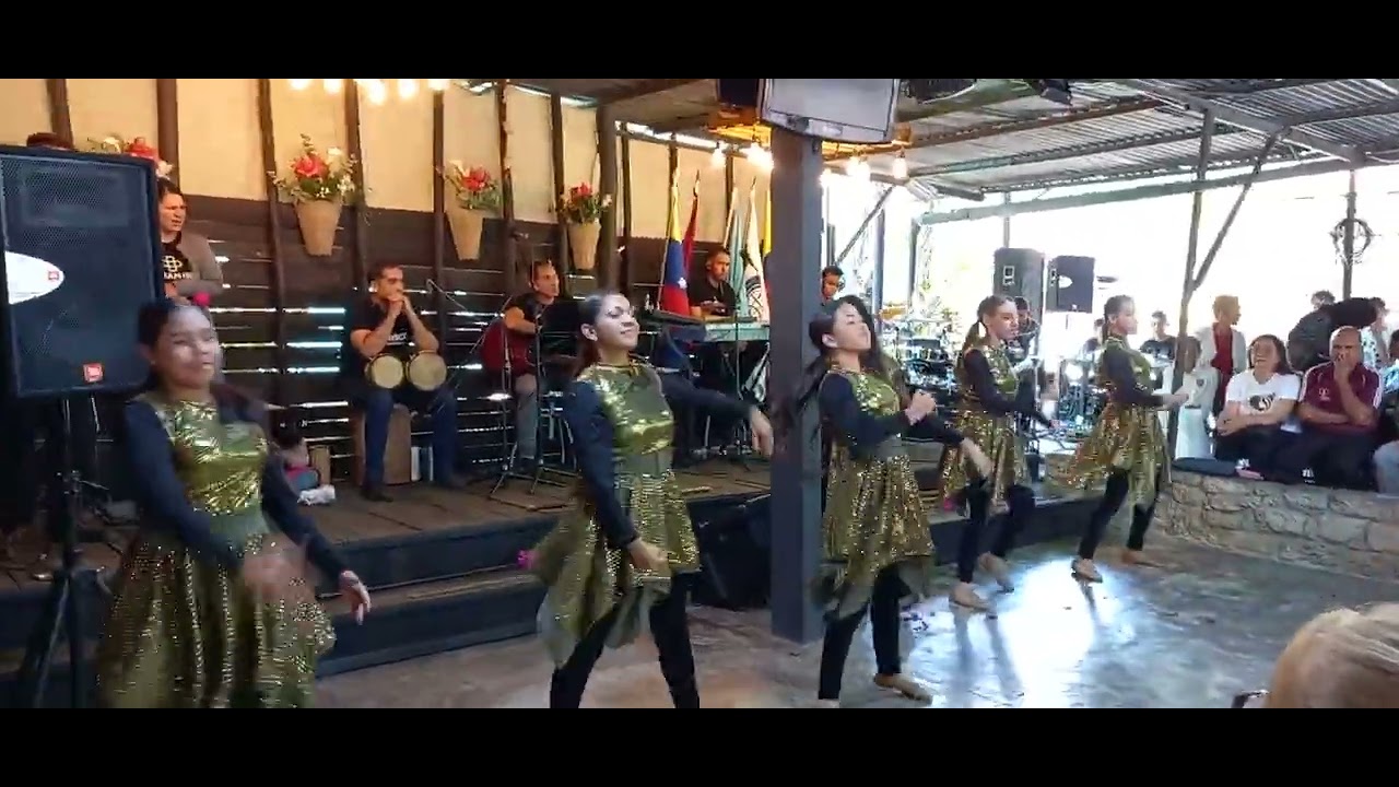 Reverdeceras Danza Chanel Nova @ChanelNovas somos Huellas de Alabanza ...