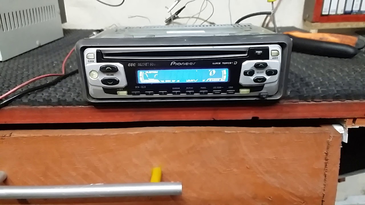 Rádio Pionner DEH 1550 - YouTube