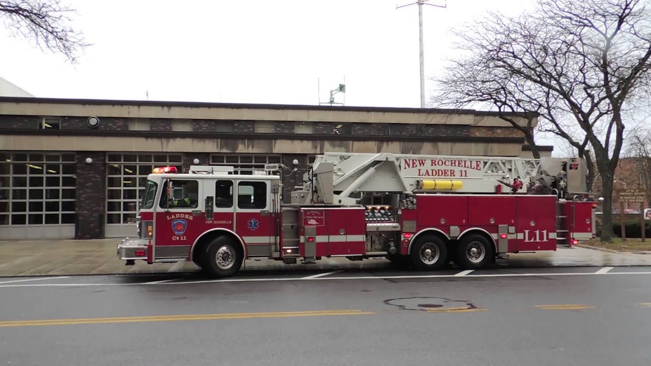 New Rochelle FD Ladder 11 Responding & Retruning - YouTube