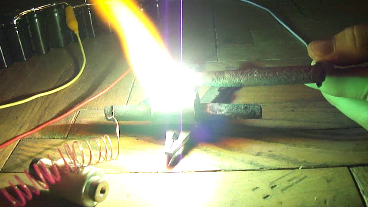 DC electric arc 25 amps - YouTube