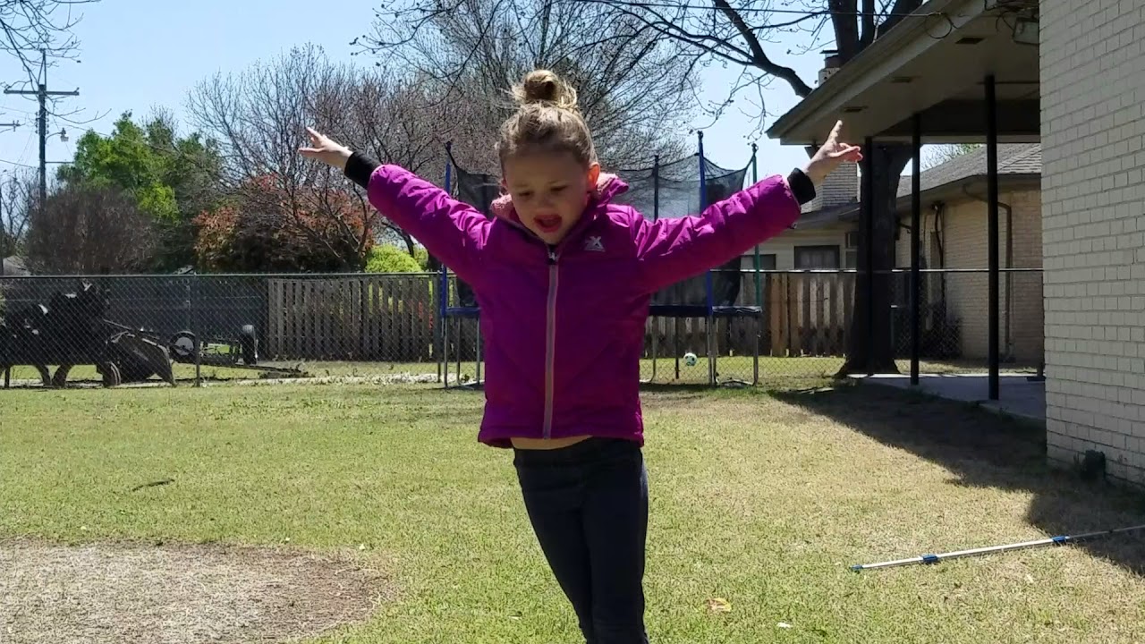 Bethisnowon + Elisabeth dance to the empty grave + sissy dance - YouTube