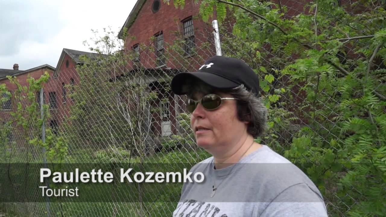 A tour of Willard Asylum - YouTube