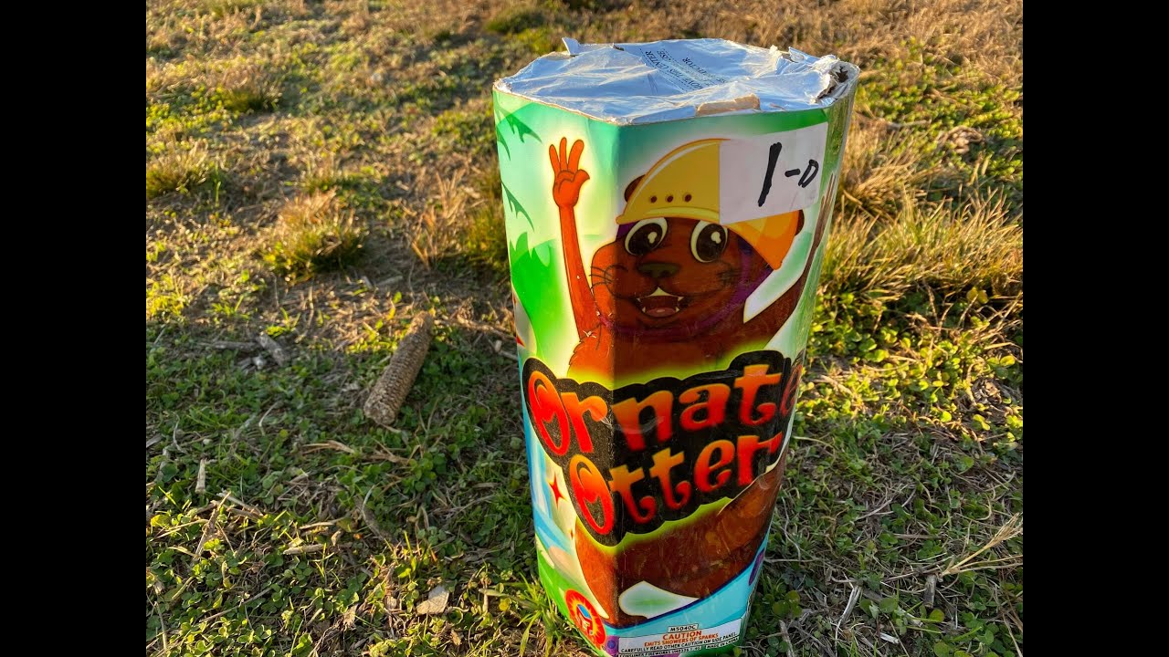 ORNATE OTTER FIREWORK FOUNTAIN by MAGNUS FIREWORKS - YouTube