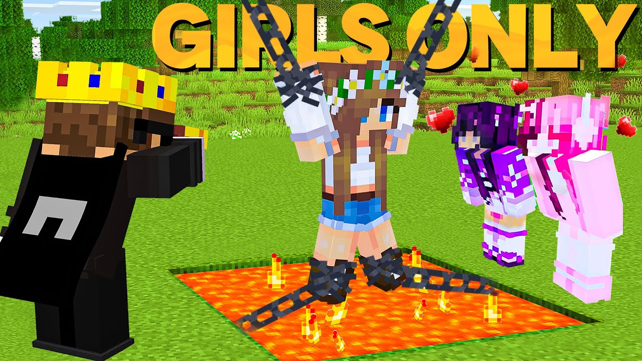 She Got TRAPPED in the 'GIRLS ONLY' Server in Minecraft! - YouTube