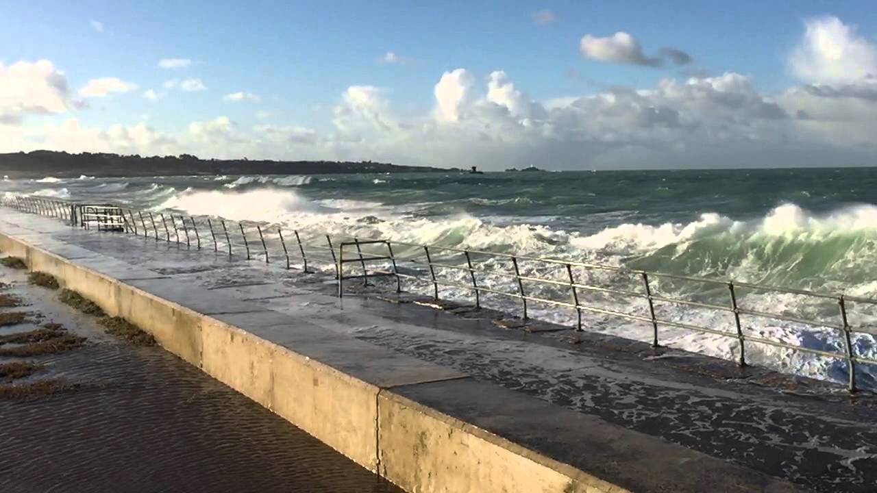 HD Slow motion movie of BIG WAVES at St Quens beach in Jersey, Channel ...