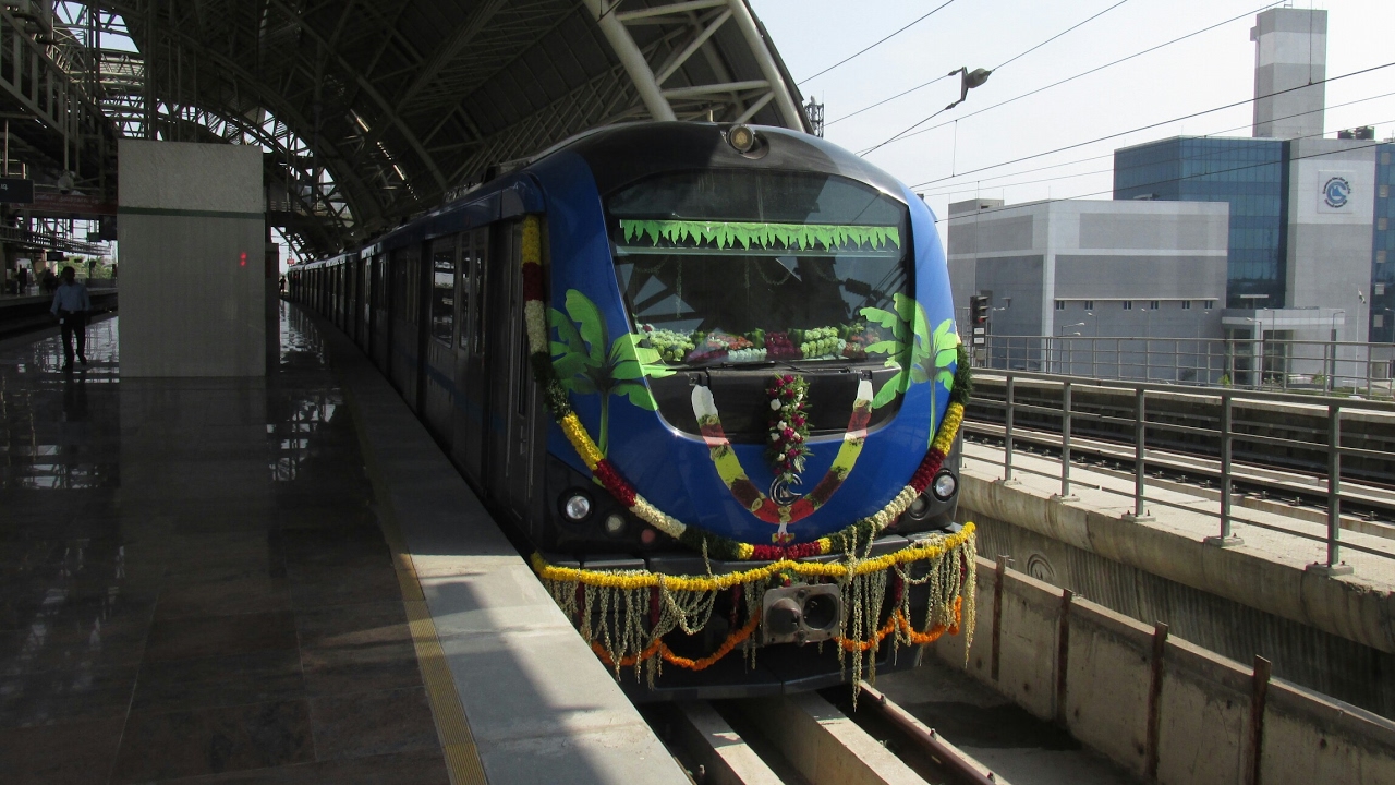 Chennai Metro-First underground section.. Journey from Tirumangalam to ...