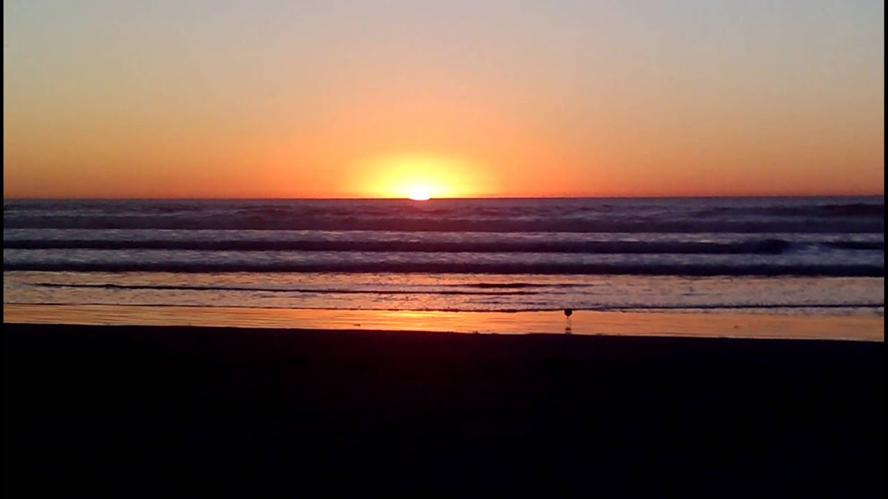 Sunset at Mission Beach, San Diego, January 2014 - YouTube