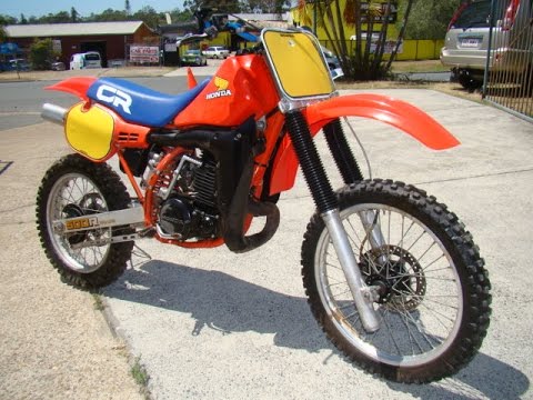 HONDA CR500 1984 - YouTube