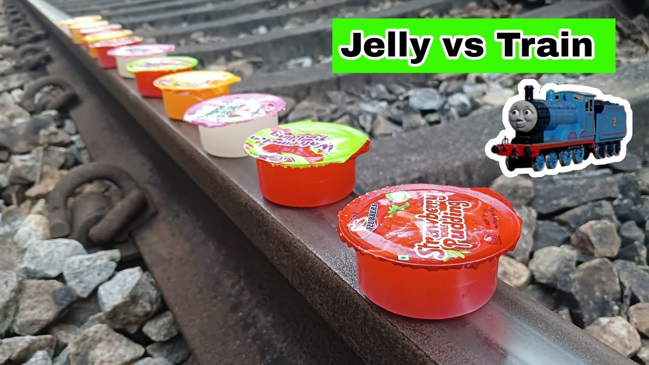 Jelly vs Train 🚂🚂🚂 - YouTube