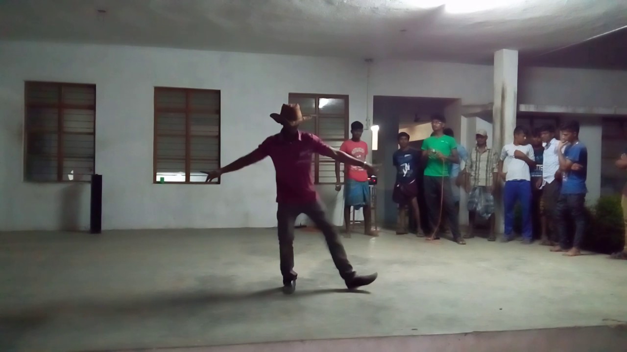 Mahesh dance in jit - YouTube