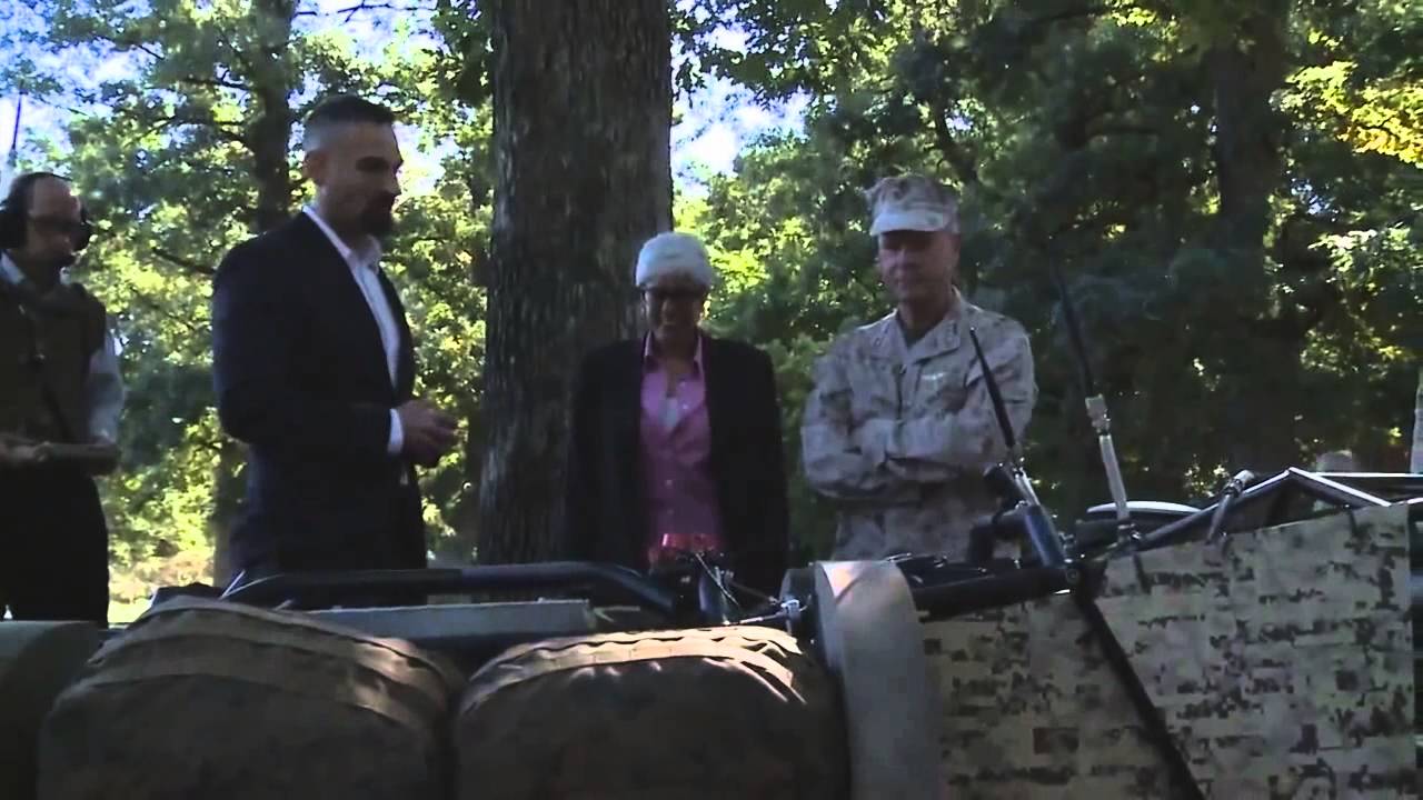 ROBOTS BOSTON DYNAMICS DARPER LS3 - YouTube