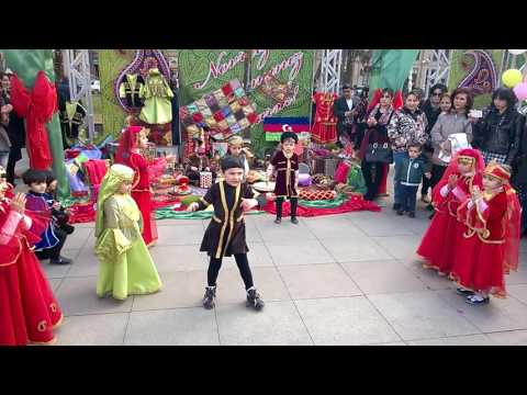 Novruz bayrami Gencede