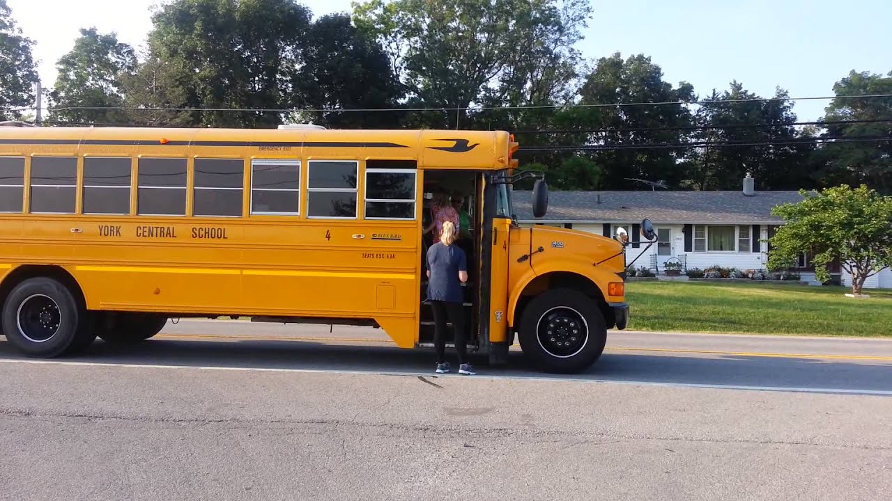 First day riding the bus in - YouTube
