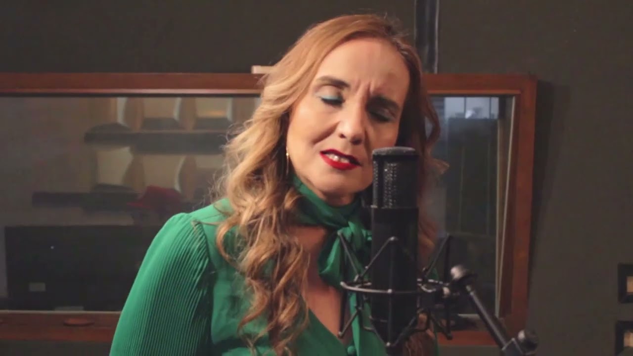 Ya tienes libertad - Kris Ross con Jorge Figueroa (Compositora - Alma ...
