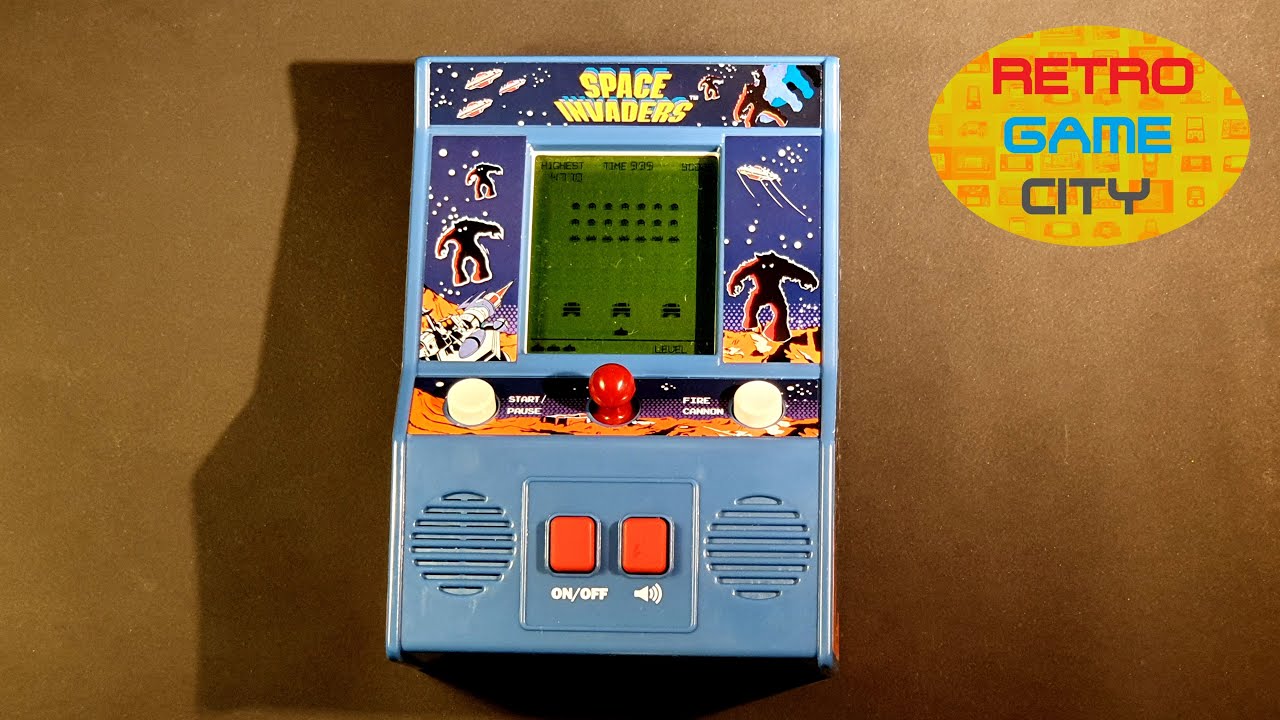 LCD game Space Invader - YouTube