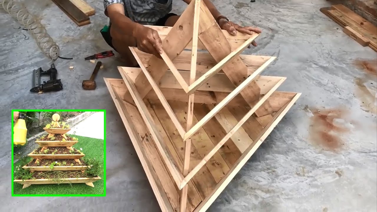 Extremely Easy Weekend Woodworking Project | Build A Unique Modern Tree ...