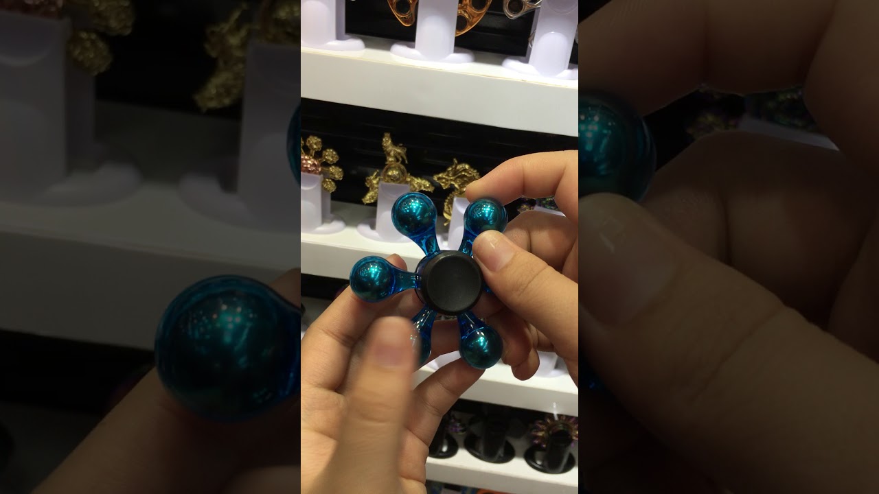 Fidget Spinner 6 Arms - YouTube