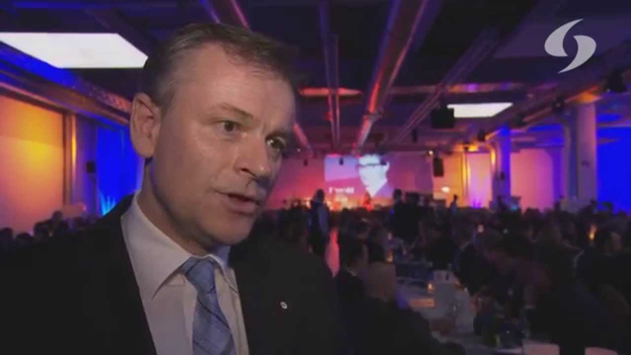 Thomas Fornol (Vertriebsvorstand Swiss Life) über vfm - YouTube