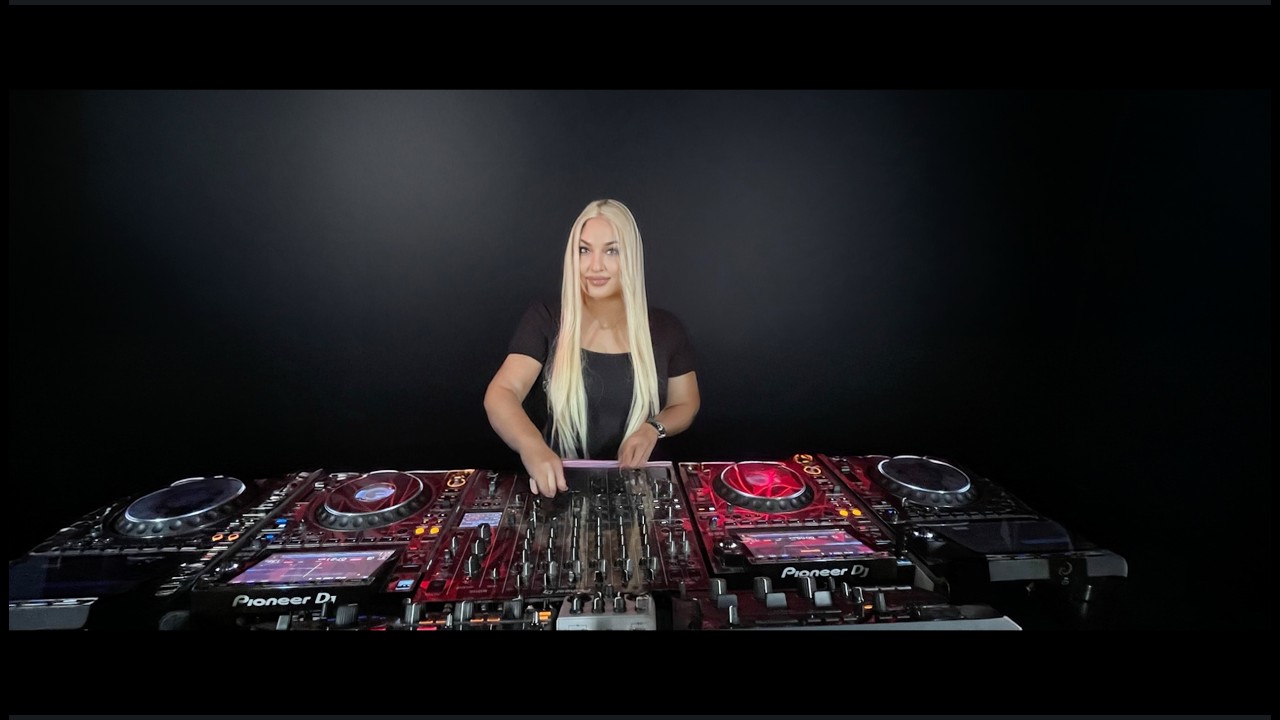 Tenaj Live @ Proxima 082 — Miami Music Week (Peak Time Techno) - YouTube