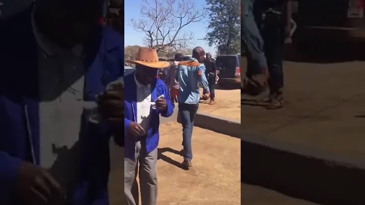 Ndebele Dance - YouTube