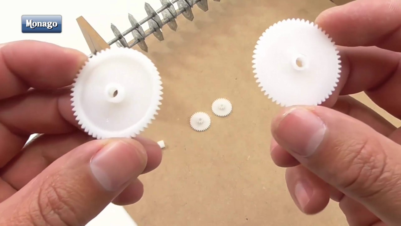 How to Make a Home Paper Shredder - YouTube