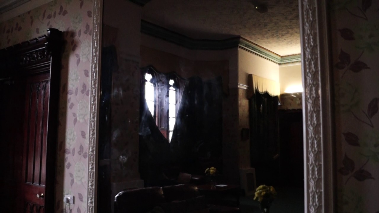 very scary mirror in Grand House - YouTube