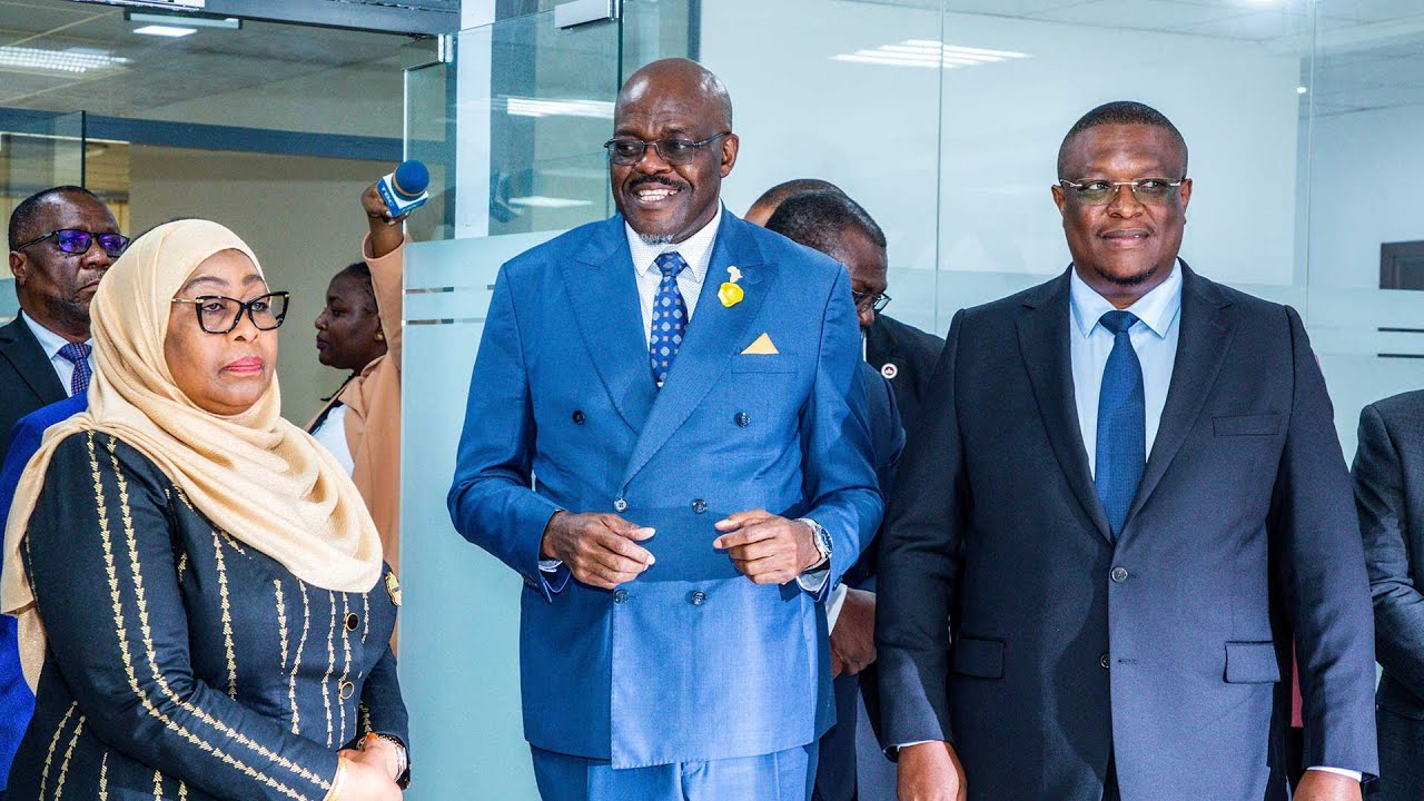 UZINDUZI WA JENGO LA UMOJA WA POSTA AFRIKA PAPU - YouTube