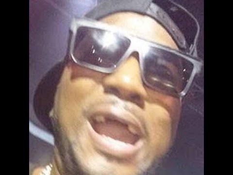 YOUNG JEEZY FALSE TEETH FALL'S OUT DURING LIVE PERFORMANCE - YouTube