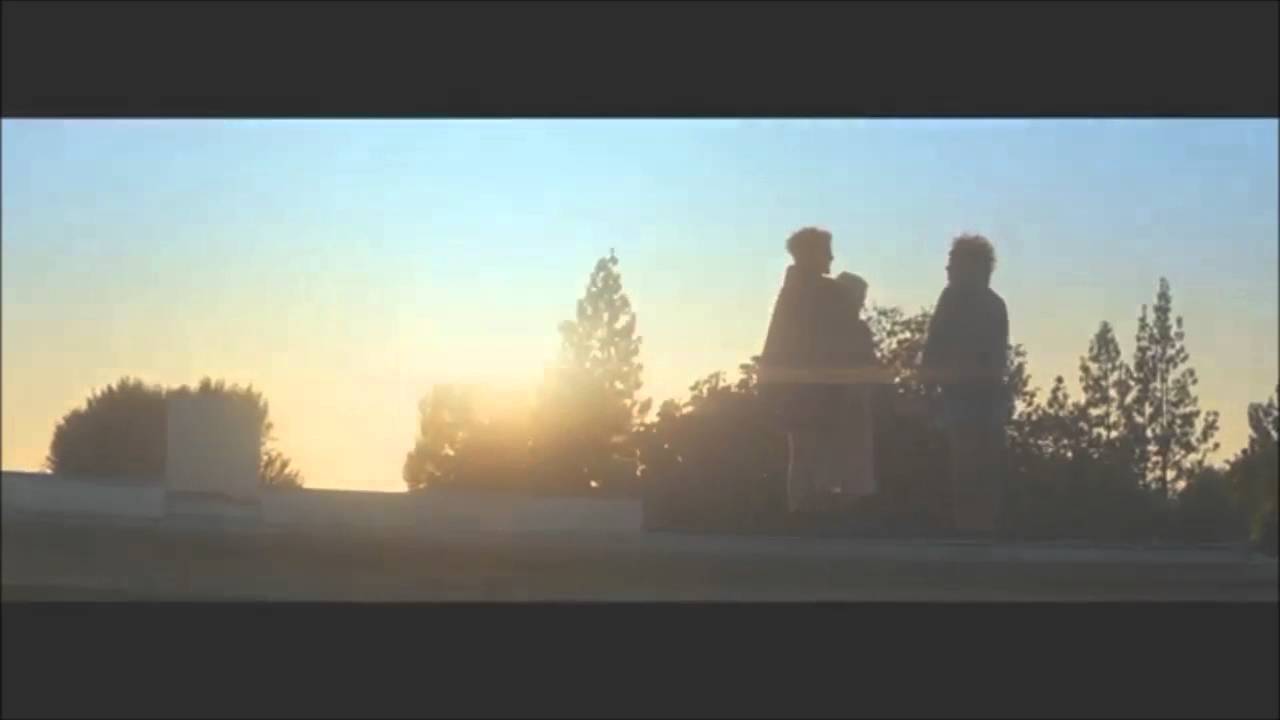 Luiza Nis - Devil Eyes (Acoustic Cover) - YouTube