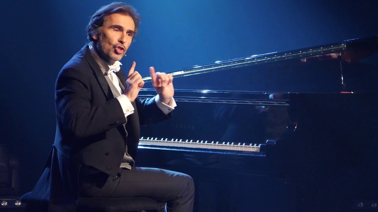 Piano Furioso au Théâtre des Variétés - YouTube