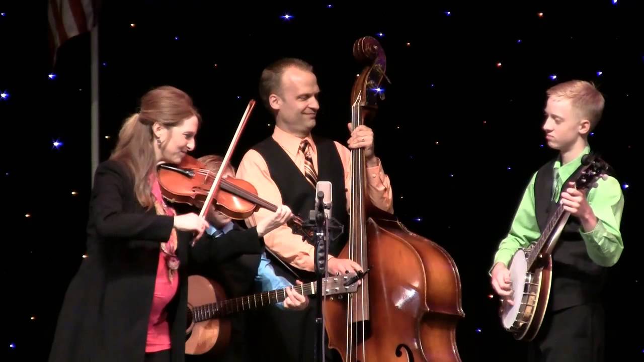 The Benson Family Singers - Feeling Fine - YouTube