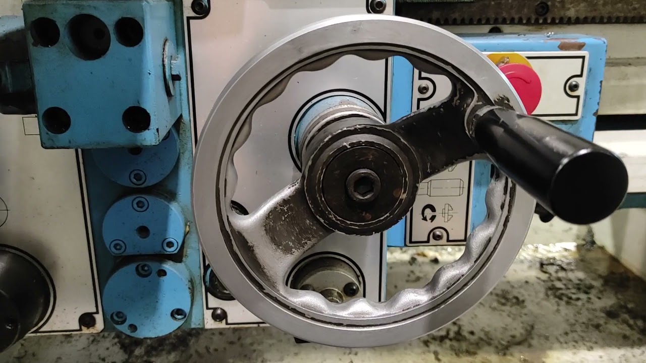 Operación de Roscado con cuchilla en torno - YouTube