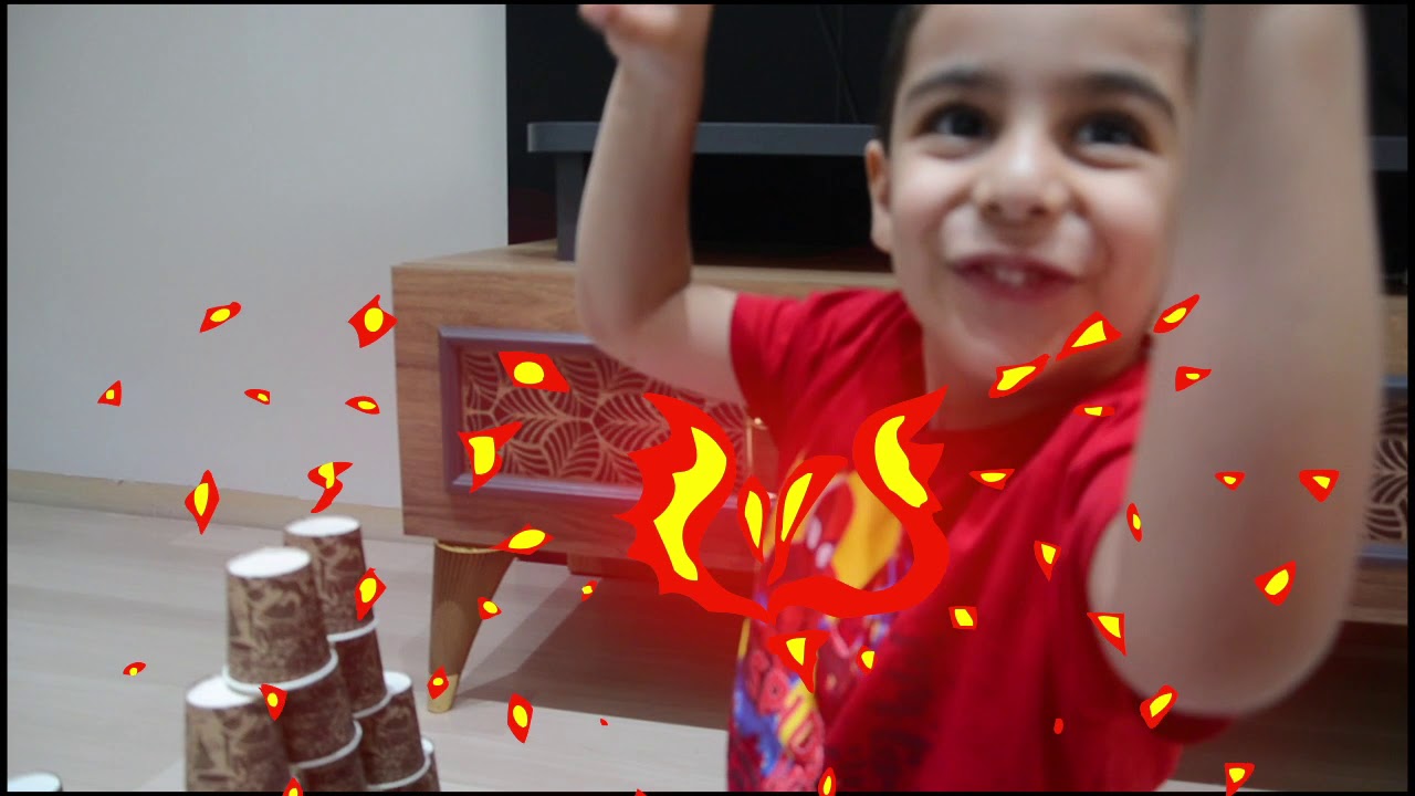 cups hacks - building castle - اكتشفت لعبةجديدة - - YouTube