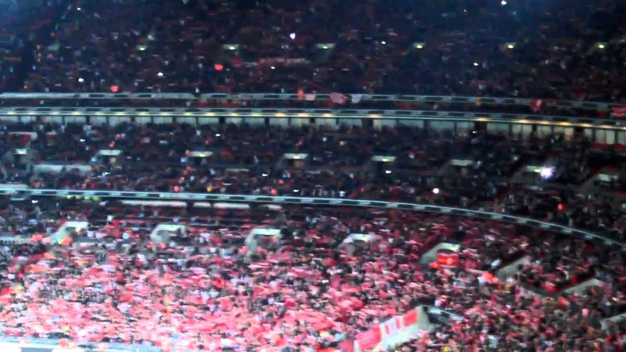 Liverpool fans at Wembley, Carling Cup Final 2012 - YouTube