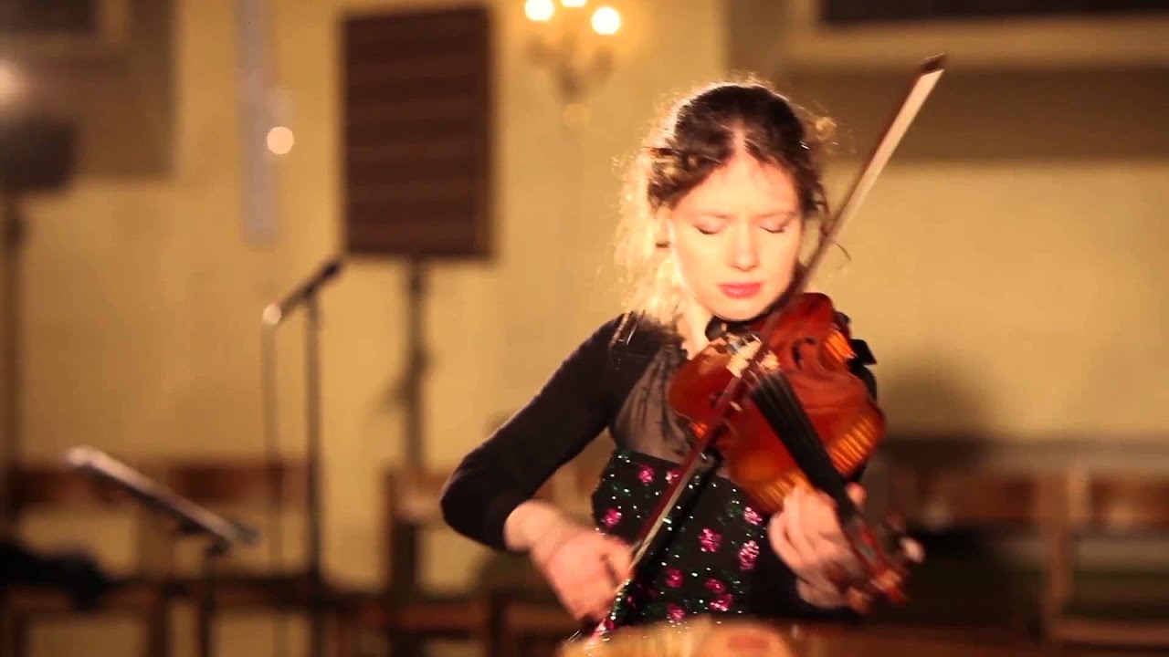 Caroline Adomeit - Violinistin - www.carolineadomeit.com - YouTube