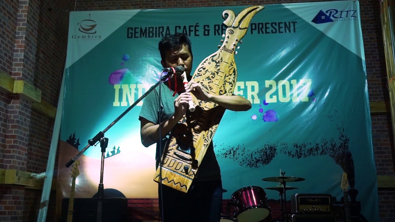 Mak Inang Sape Dayak Live - YouTube