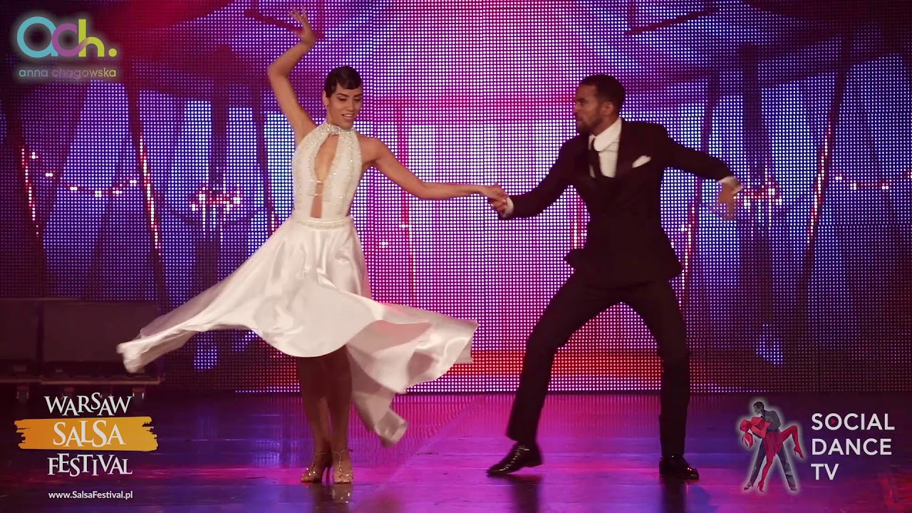 Maykel Fonts & Sylvia - Salsa Show | Warsaw Salsa Festival 2018 - YouTube