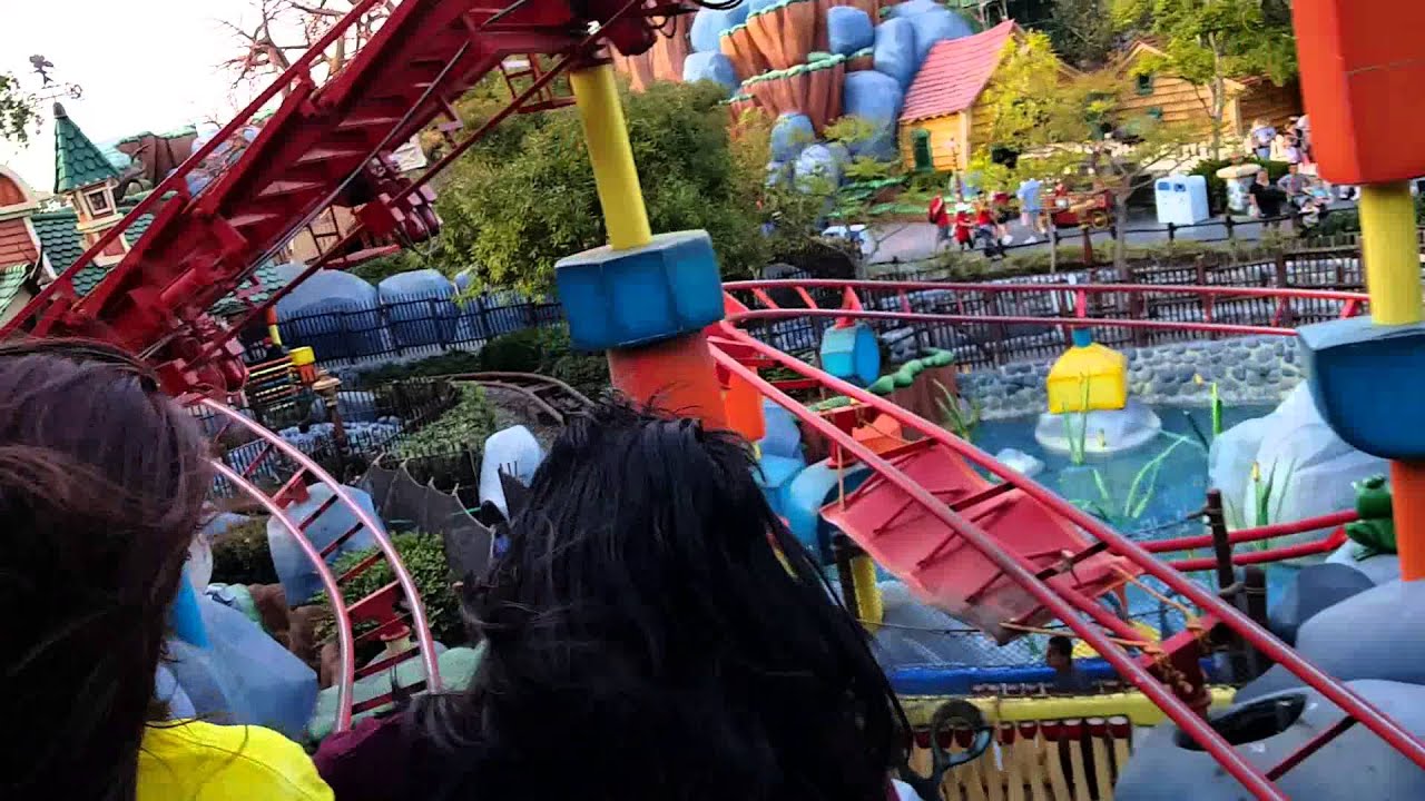 Disneyland Go Coaster - YouTube