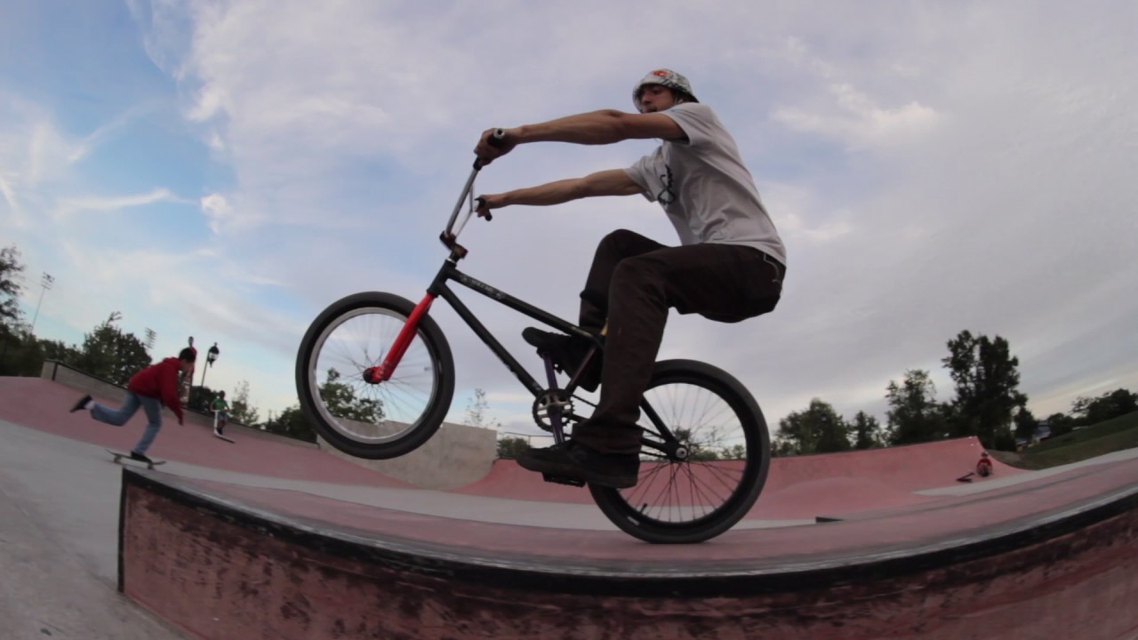 Verdun Skatepark - 514 BMX - YouTube