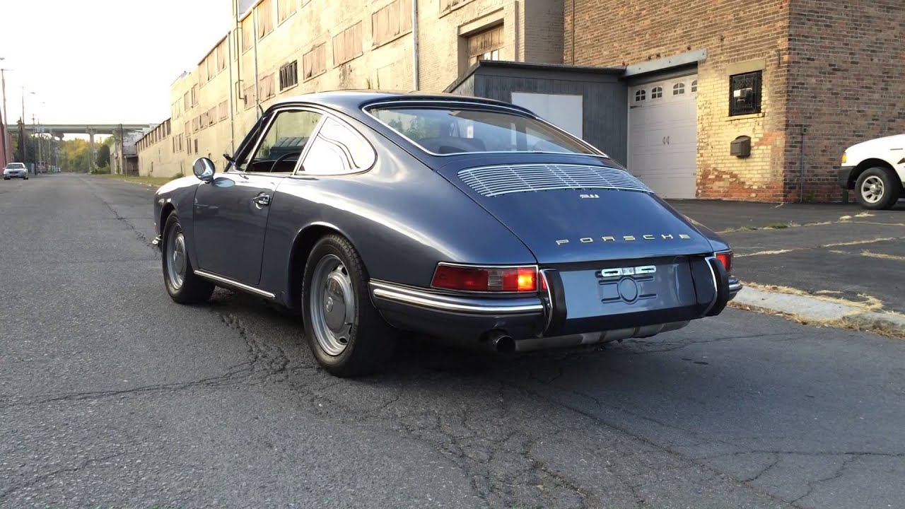 1968 Porsche 911 - Start Up & Take Off - YouTube