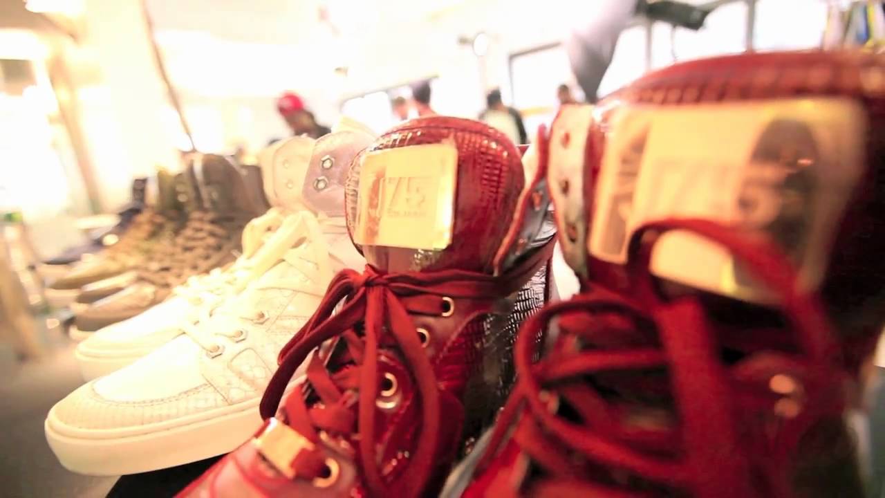 Akoo x Meek Mill Photoshoot - YouTube