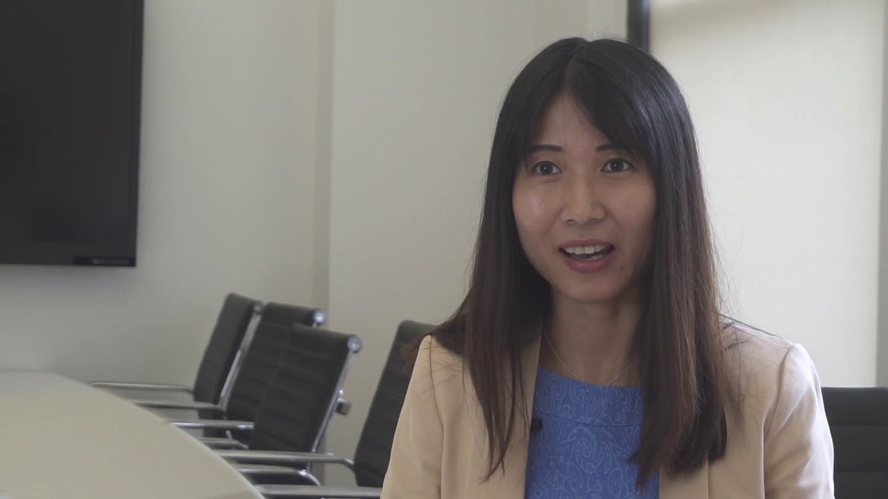Peng Xue Describes Underwriting at Biz2Credit | #EarnYourCredit - YouTube