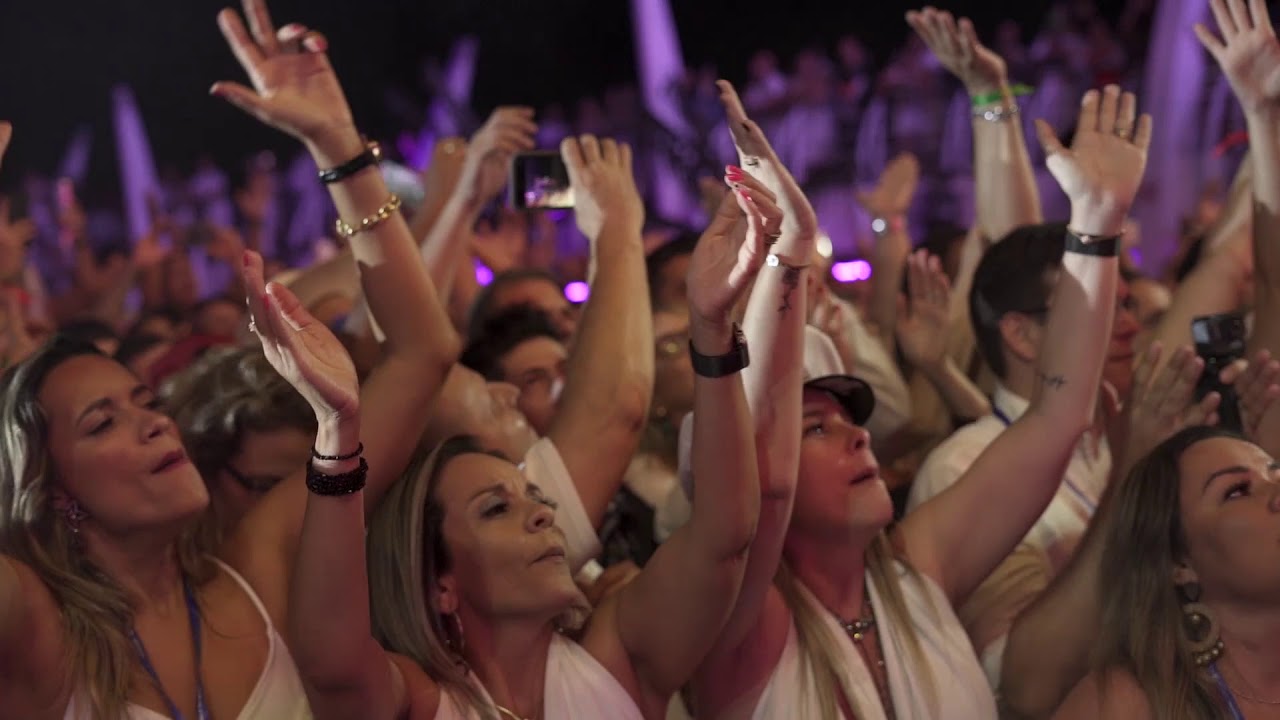 FERNANDO E SOROCABA: entrevista com a dupla no Navio da Mix! - YouTube