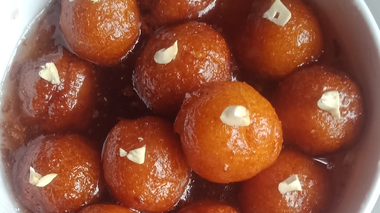 sajilo suji ko rasilo mitho gulab jamun ko recipe. - YouTube
