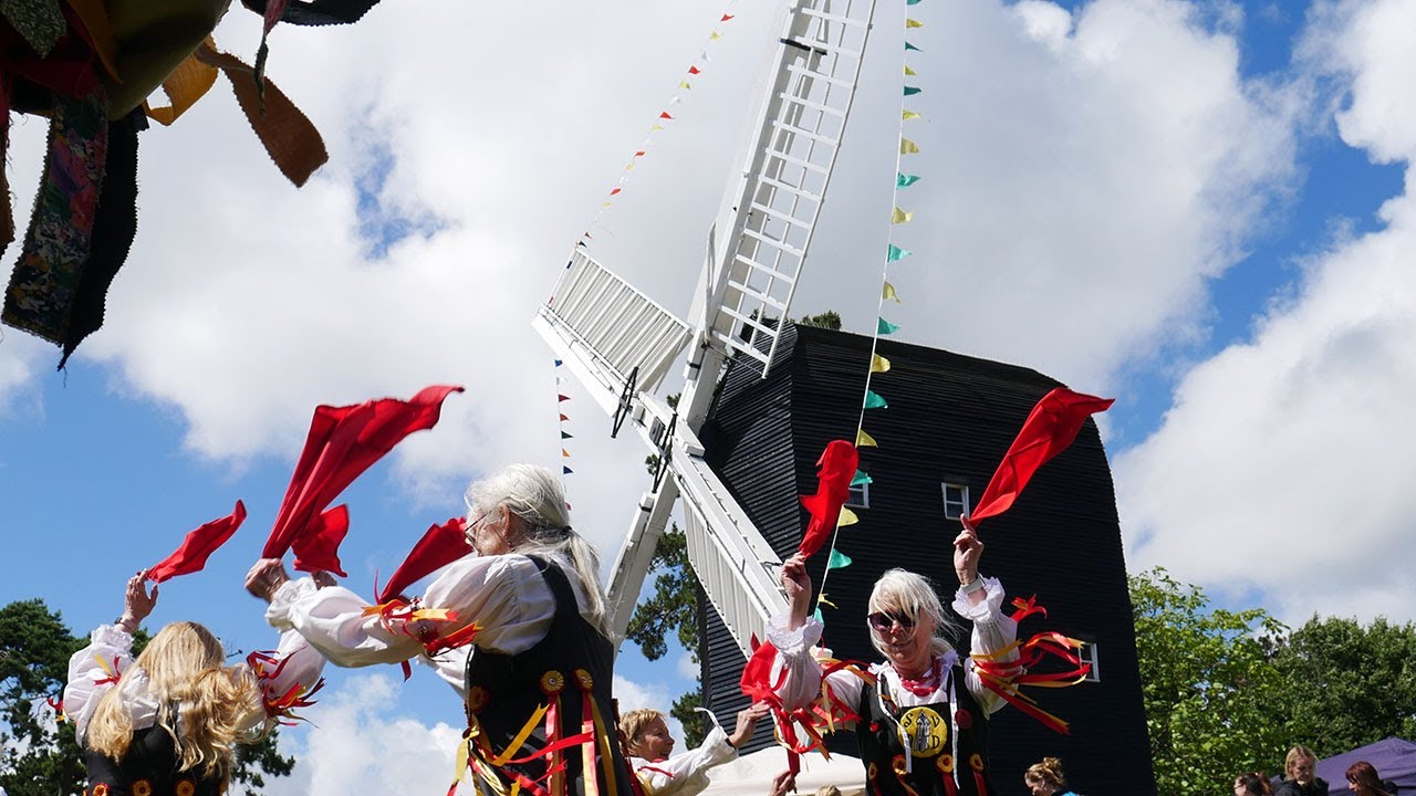Sompting Village Morris Sunday July the 7th at High Salvington Windmill ...