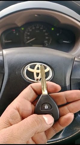 Lost Your Key? Rockey Key Makey to the Rescue in Gurgaon! - YouTube