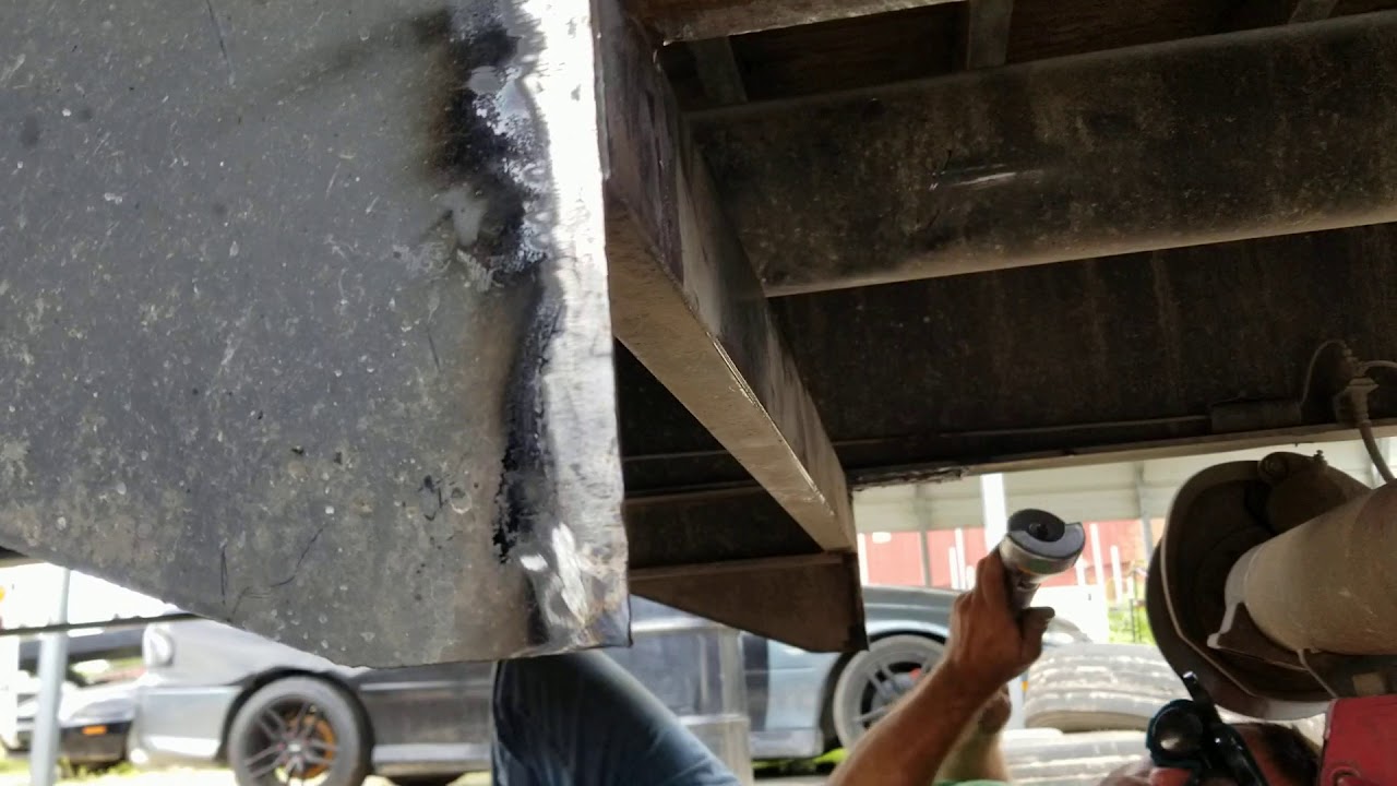 GOOSENECK TRAILER REPAIR DEXTER BROKEN LEAF SPRING PART 2 - YouTube