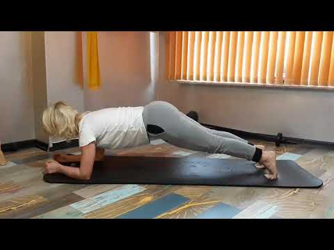 PLANK WITH KNEE DIPS - YouTube